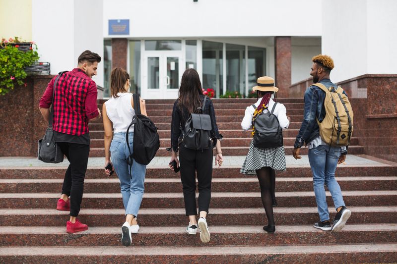 The Top 15 Colleges In The UK For International Students Sage Education The Top 15 Colleges In The UK For International Students Sage Education